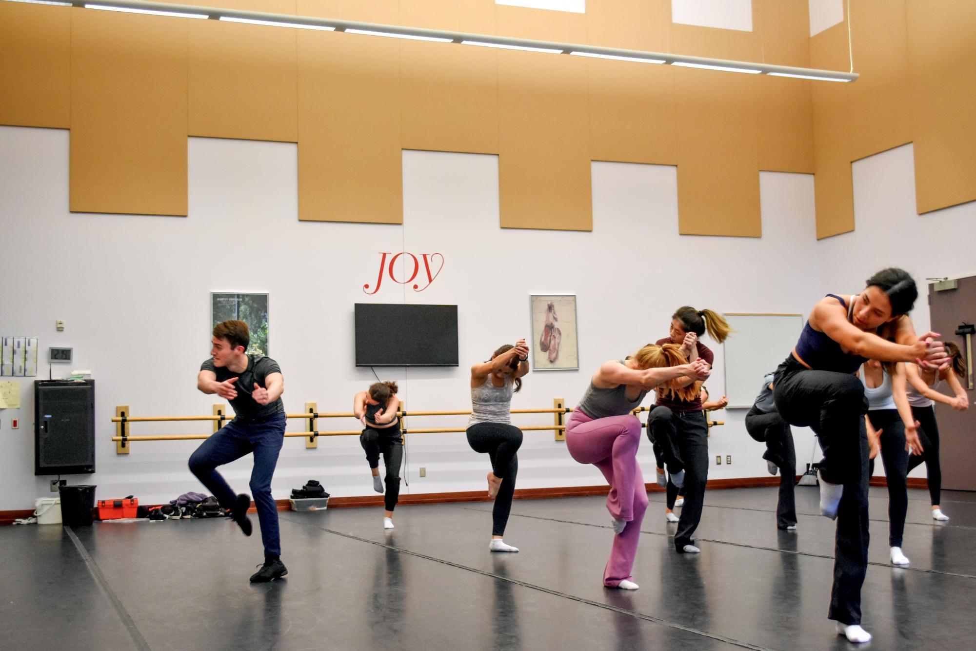 Alum returns from Broadway to share dancing skills – The Falcon